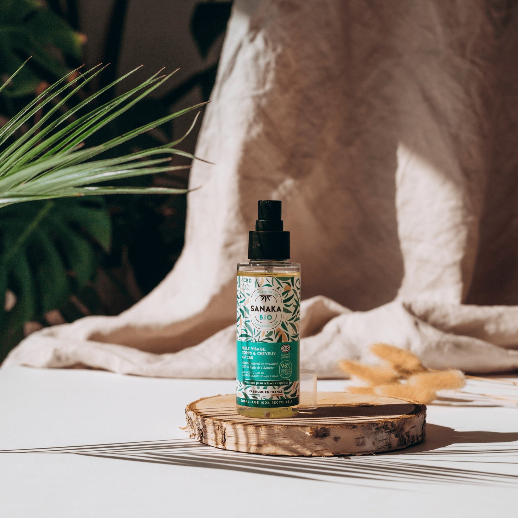 Cosmétiques à base de CBD - Sanaka Bio site officiel